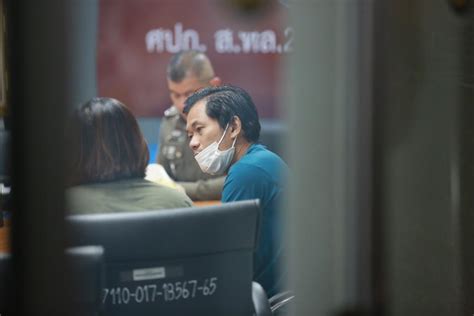 จับได้แล้วครูสอนขับรถยนต์ ขับรถเก๋งชน ตร บนมอเตอร์เวย์ดับ รับกลัวถูกจับในรถมีบุหรีไฟฟ้า เมาเบียร์