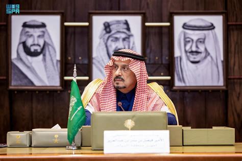 عام سمو الأمير فيصل بن بندر يرأس اجتماع مجلس شباب منطقة الرياض الثالث