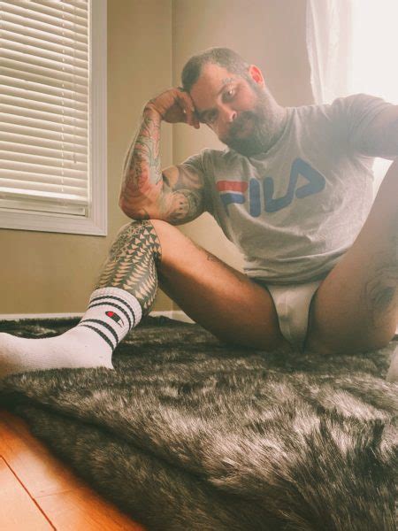 Model Of The Day Durden Daily Squirt