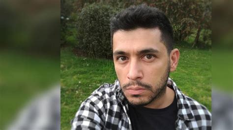 Supuesto Hijo De Santiago Alarcón Dijo Que El Actor Lo Amenazó Y Golpeó