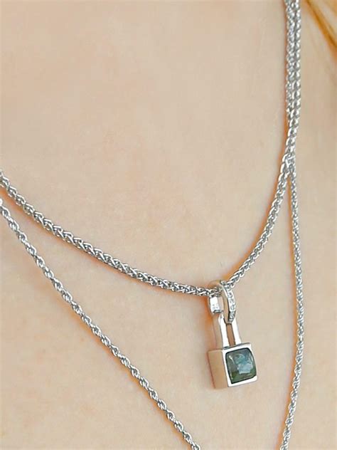 925 Silver 레브라도라이트 스톤 락 펜던트 크리스탈 길이조절 목걸이 하고