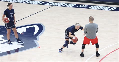 Uconn Womens Basketball Heads Off On European Tour The Uconn Blog
