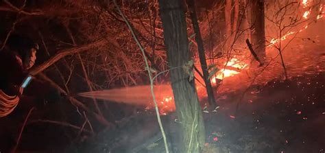 경북 영주 산불 18시간 만에 큰 불 진화
