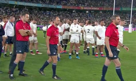England Players Refuse To Clap Controversial Referee After Rugby World
