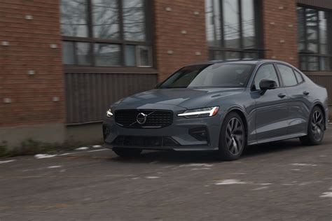 2023 Volvo S60 Is Sadly Always Hidden In The Background