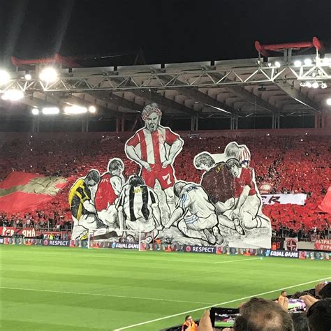 BBC Najładniejsze oprawy w Lidze Mistrzów Jest Legia FOTO
