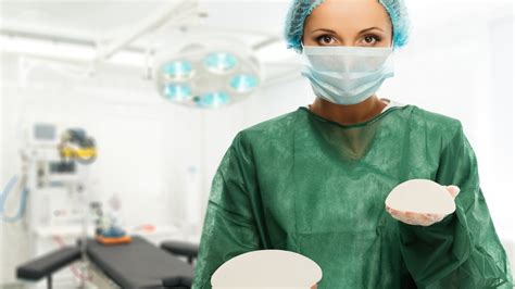 Fda Strengthens Safety Requirements For Breast Implants Medesthetics