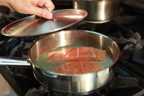 How To Poach Shallow Poaching As A Basic Cooking Method Yiannis Lucacos