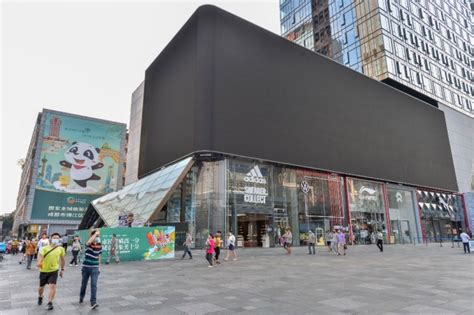 경제 무너지는 와중에도 中 2100만 청두 전면봉쇄전주민 외출금지