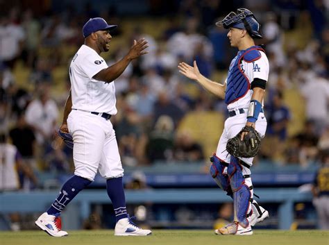 Brewers Should Be Embarrassed Love A Good Blowout Los Angeles