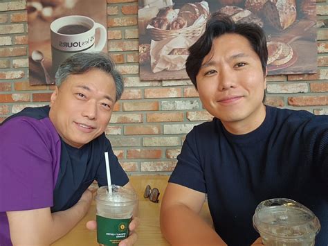 파킨슨병을 기능의학으로 해결할 수 있을까요 🤔 오늘은 김준 원장님과 함께 파킨슨병에 대해 이야기 나눠보았습니다 기능의학적인
