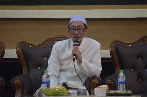 Kh Abdullah Habib Faqih Mukernas Layaknya Pertemuan Para Ulama