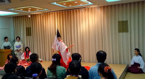 台湾きものショー ～白拍子の舞編～ 京都きもの学院 京都本校