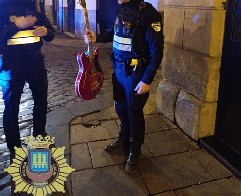 Detenida Una Mujer En Logroño Por Romper El Cristal De Un Pub Para