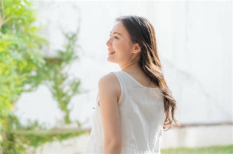 一目惚れしたらどう発展させる？自然なアプローチ方法を解説【経験談あり】 ファンファン福岡