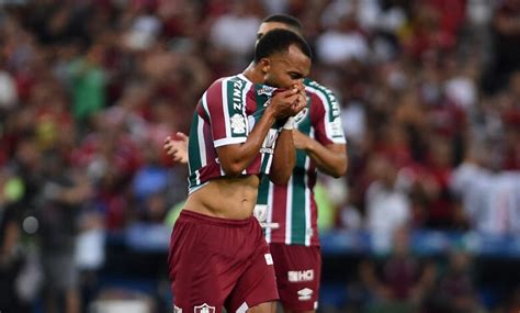 Juiz Explica Expulsões De Diniz E Samuel Xavier No Fla Flu 365scores
