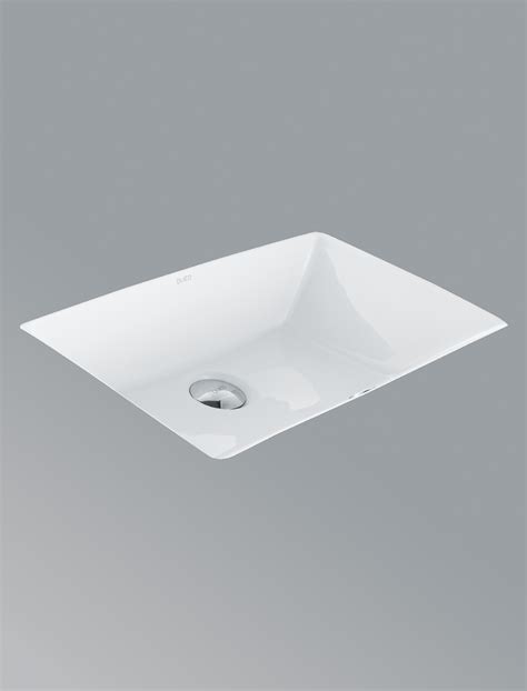 Ceramics Wall Mounted European Water Closet Basin In India