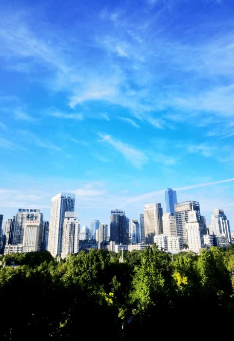 多地气温飙升到30℃！未来3天，贵州也是晴天霸屏~~食用地区食物