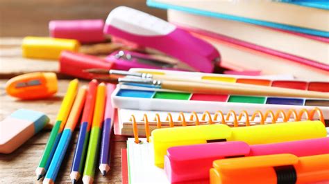 À Marseille les enfants vont recevoir un kit gratuit de fournitures