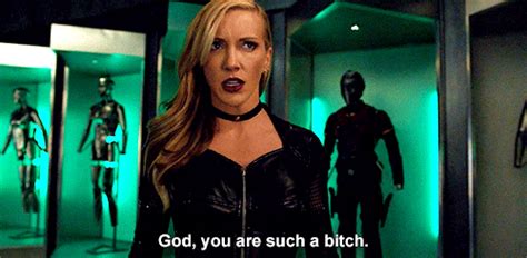 Katie Cassidy Laurel Lance And Dinah Drake L Katie And Juliana Scream Queens Fan Forum
