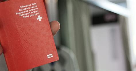 Nouveau Passeport Suisse Mozella Trice