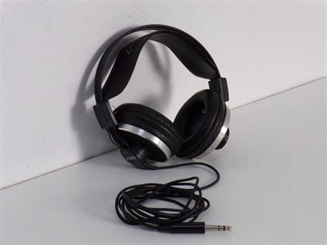 AKG 250 Kopfhörer 2 90 m Kabellänge schwarz guter Zustand