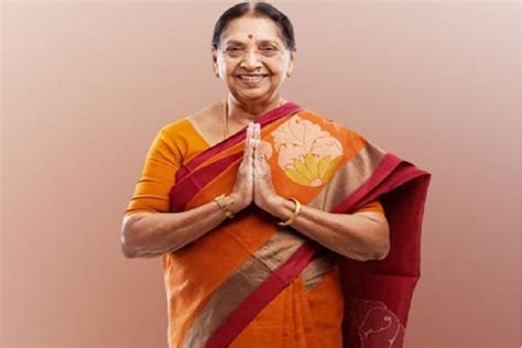 डीएमके को झटका उप महासचिव सुब्बुलक्ष्मी जगदीशन ने पार्टी से दिया