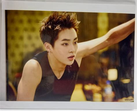 Yahooオークション 即決【公式】exo Exology 展示会 フォト シウミ