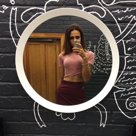 Mirror Mirror Scrolller