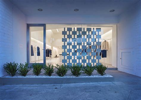 Standard Architecture Creates Hollywood Shop For Helmut Lang