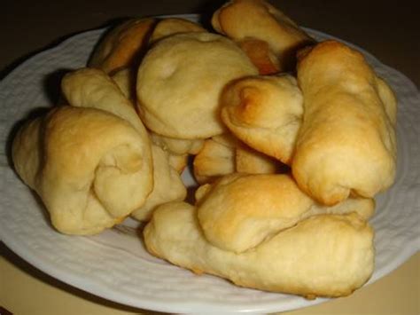 Cuernitos De Grasa Receta De Norali Cookpad