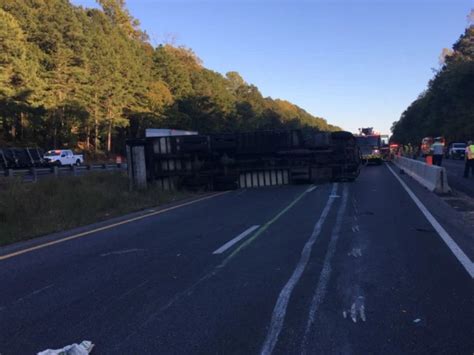 Tractor Trailer Crash Snarls Traffic On I 64 East In James City County