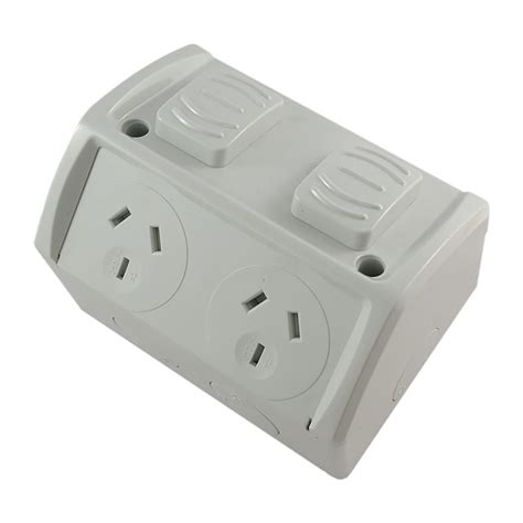 Single Weatherproof Gpo Half Size 15a 250v Ac Ip53 Black