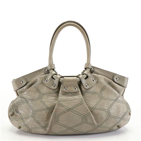 Salvatore Ferragamo Gancini Shoulder Bag In Gray Leather Ebth