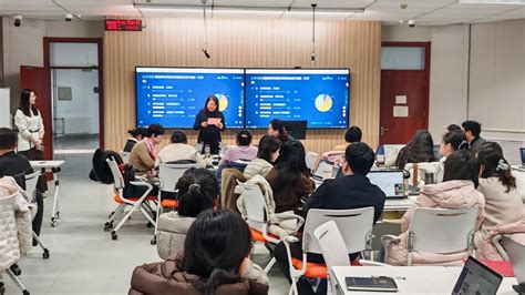 Ai赋能智慧课堂 创新引领教学变革——我校举办智慧课程建设与教学模式创新实践专题培训
