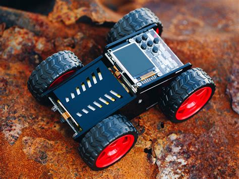 Circuitmess Rc Bundle Build And Code Your Own Ai Robot Car And Game