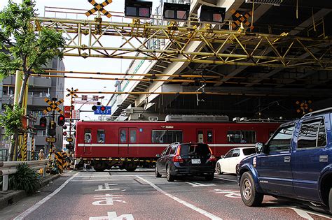 きょうで最後だよーっ 地上の京急大師線 東門前小島新田 あしたから地下へ コラム 鉄道チャンネル