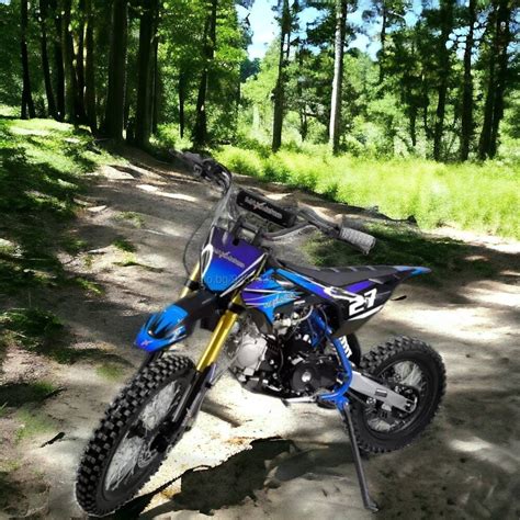 Бензинов Кросов Мотор 125кубика Друг Друг 125 куб. см Кросов мотор ...