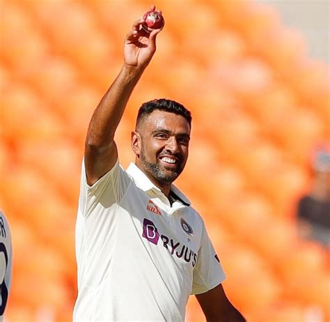 `தமிழ்நாட்டின் பெருமை நீங்கள் கிரிக்கெட் வீரர் அஸ்வினை வாழ்த்தும் அமைச்சர் உதயநிதி You Are