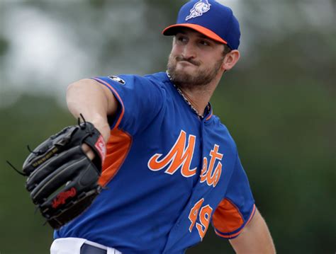Mri On Mets Jon Niese Shows No Major Problems In Shoulder Sports