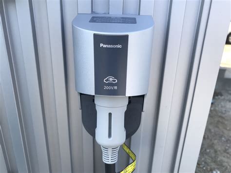 電気自動車の充電設備取り付け 浜松市で電気工事なら株式会社トンベ電気へ