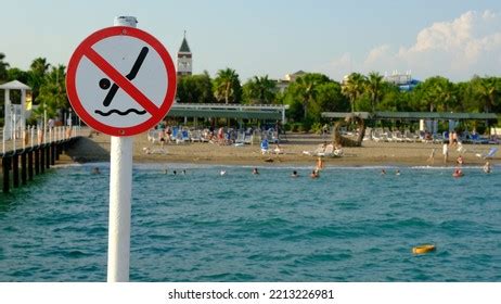 Do Not Dive Sign Images Stock Photos Vectors Shutterstock
