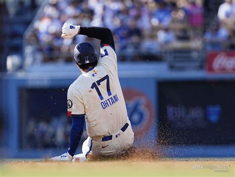 달리는 오타니 시즌 첫 20홈런 20도루 통산 3번째｜스포츠동아