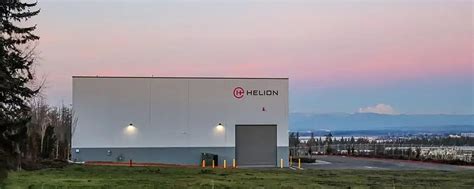 Helion正在选址建造首座商业核聚变发电站 总部位于埃弗雷特的核聚变能源公司helion与切兰 道格拉斯地区港务局签署了意向书，获得了局方