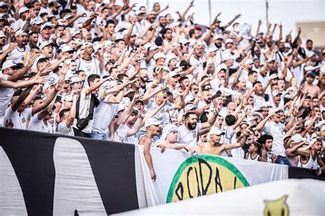 Confira informações e regras do treino aberto do Santos na Vila Belmiro