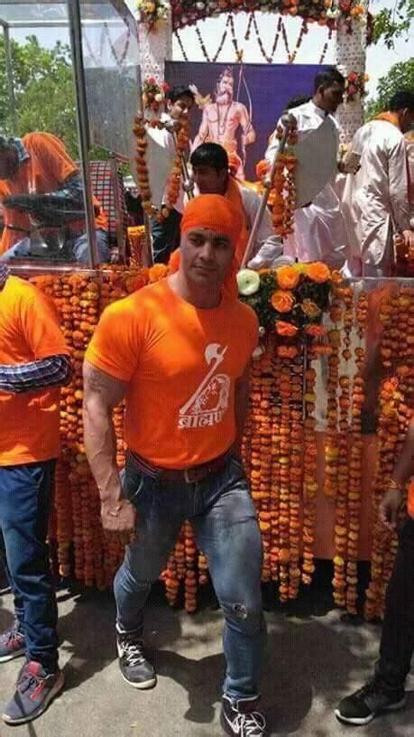 जय दादा परसुराम ब्रामण एकता इकाई प्रभात मिश्रा ने अभी अभी इंटर पास की