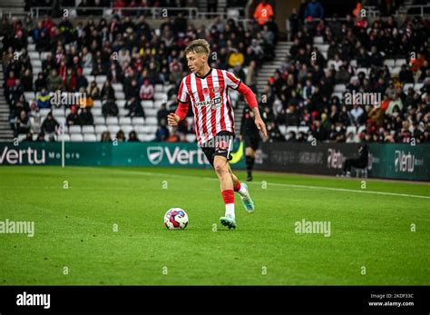 Sunderland Afc Forward Jack Clarke In Action Against Cardiff City In