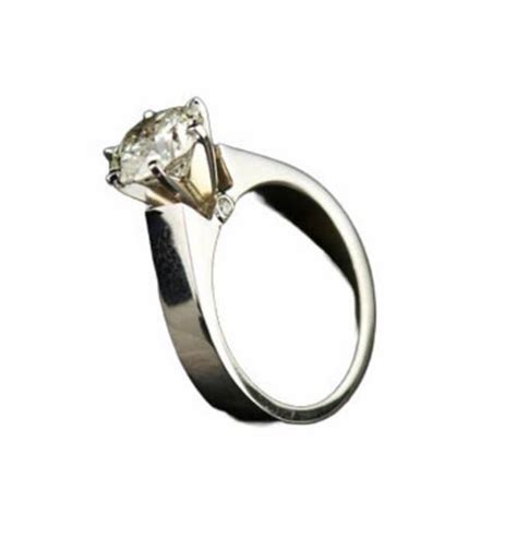 Buy 925siller Sterling Silver Classy Single Solitaire Ring Online At