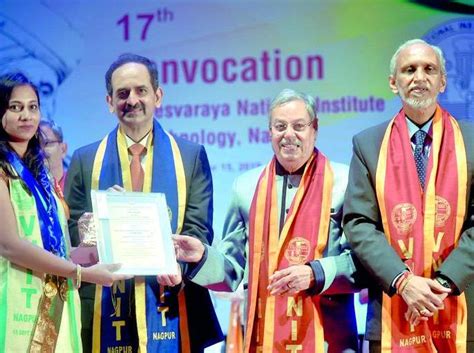 देशात ३० ‘ट्रिलियन डॉलरची अर्थव्यवस्था होण्याची क्षमता Marathi News