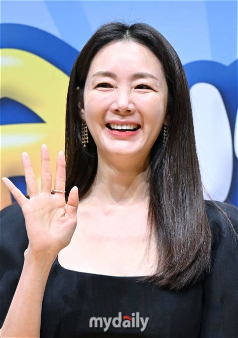 [md포토] 최지우 매력적인 코찡긋 미소